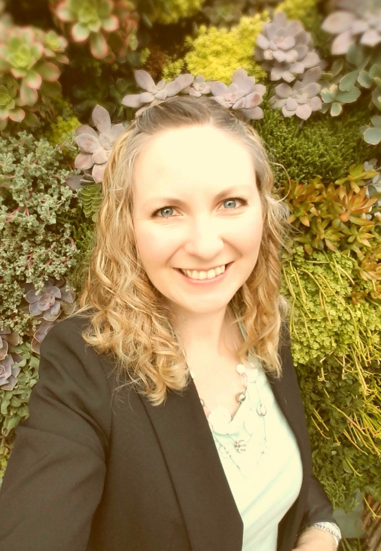 About Anna Rapp - To Make a Mommy